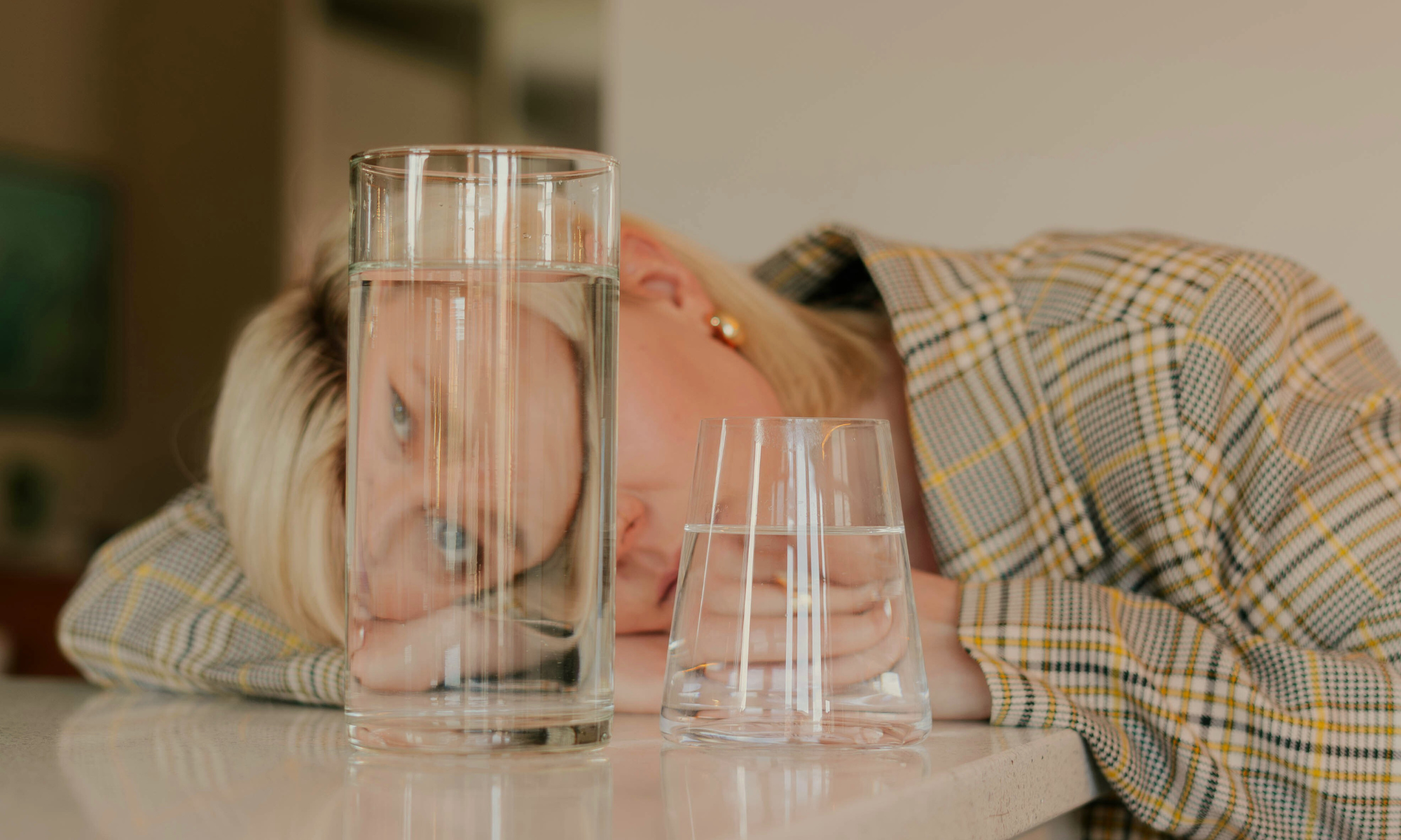 Free water deficit and hypernatremia: understanding the links and the ...